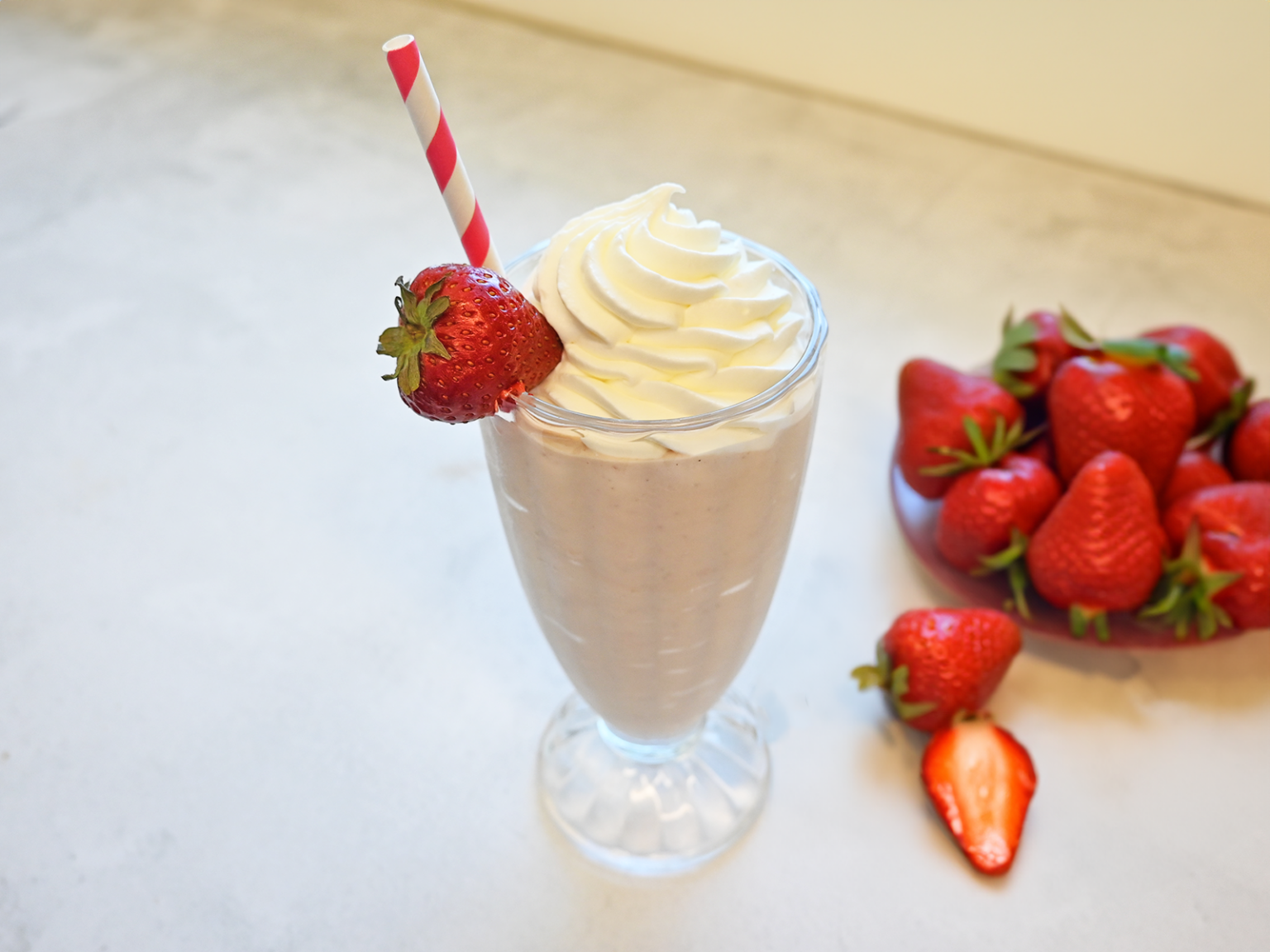 Chef Nathaniel Reid's Strawberry Milkshake - Prairie Farms Dairy, Inc.