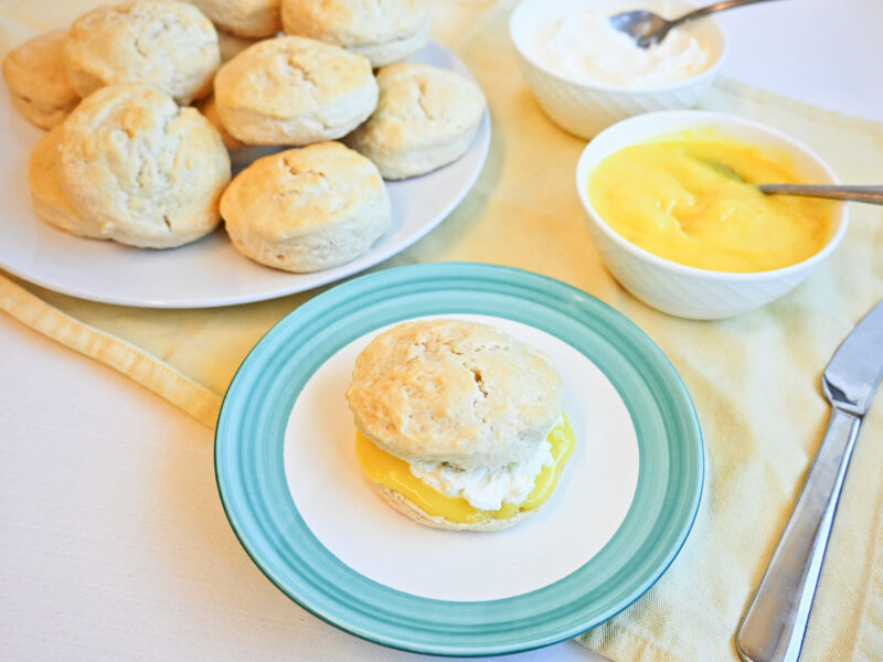 Lemonade Scones with Lemon Curd and Cream | Recipes